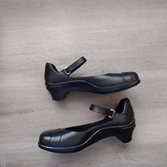 Aravon | Shoes | New Aravon Maya Pump 5 N Womens Leather Black | Poshmark